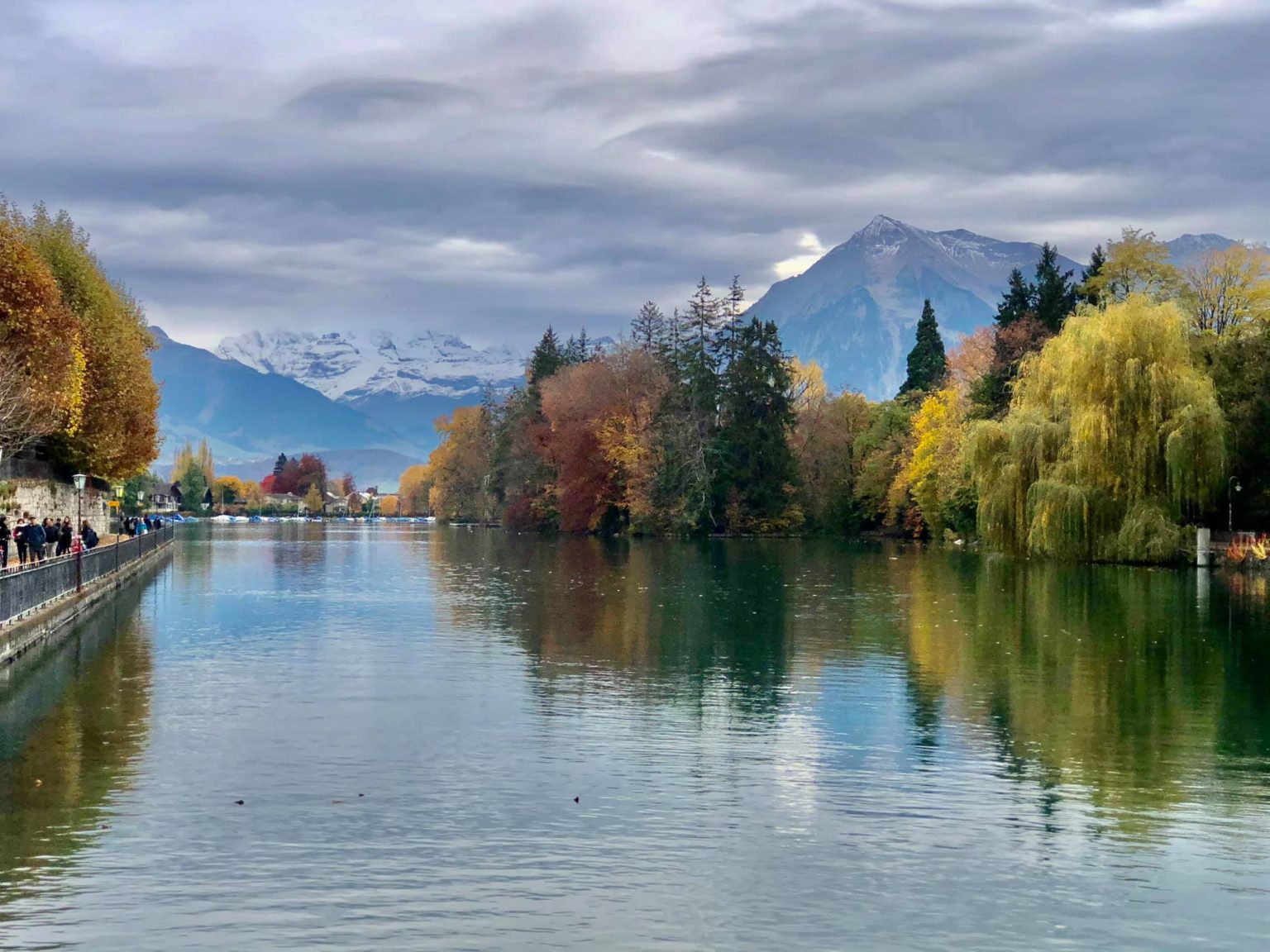 9 Top Spots Near Interlaken Switzerland - Jan Adventures