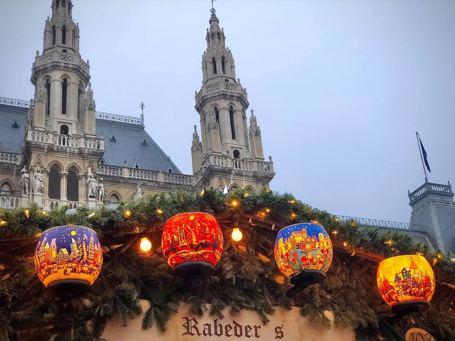 Discover Vienna at Christmas | Jan Adventures