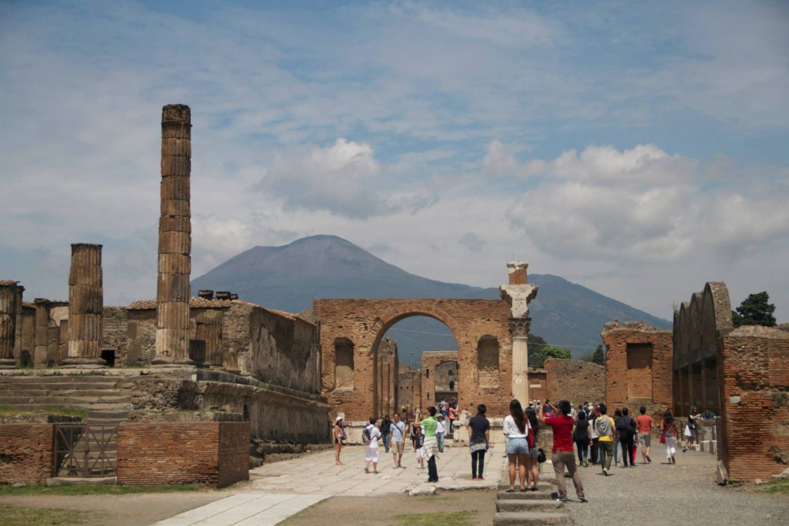 Few Hidden Gems of Italy | Jan Adventures