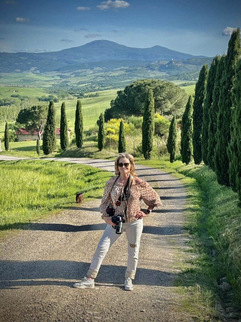 Best Photo Spots in Tuscany - Jan Adventures