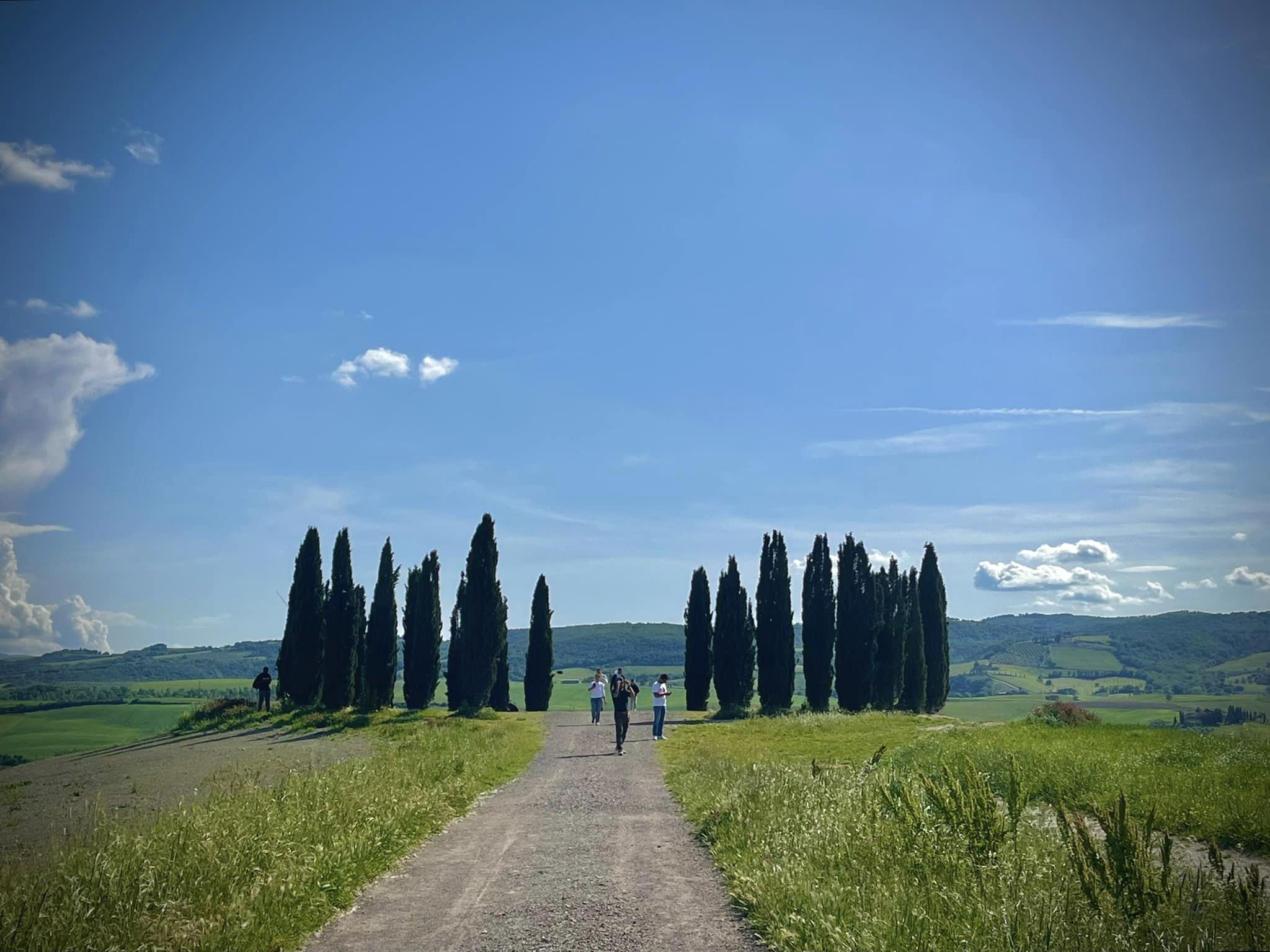 Best Photo Spots in Tuscany - Jan Adventures