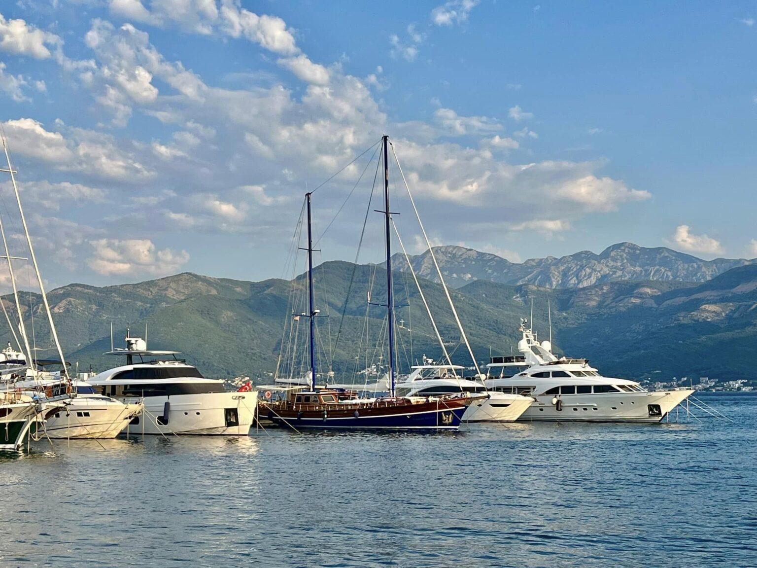 Sailing the Montenegro Coast - Jan Adventures